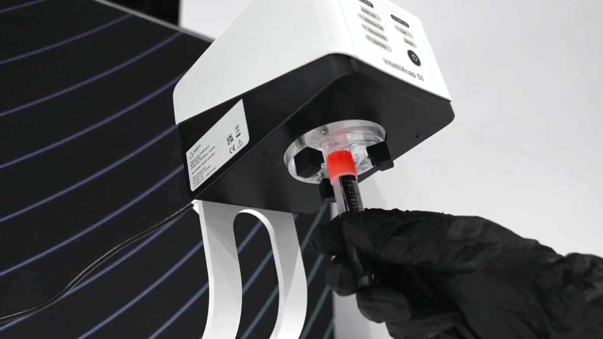 Video: IntelliXcap™ S1 Decapper Intro | Azenta Life Sciences